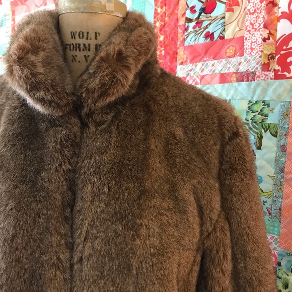 Jones New York | Jackets & Coats | Vintage Jones New York Faux Fur Coat ...